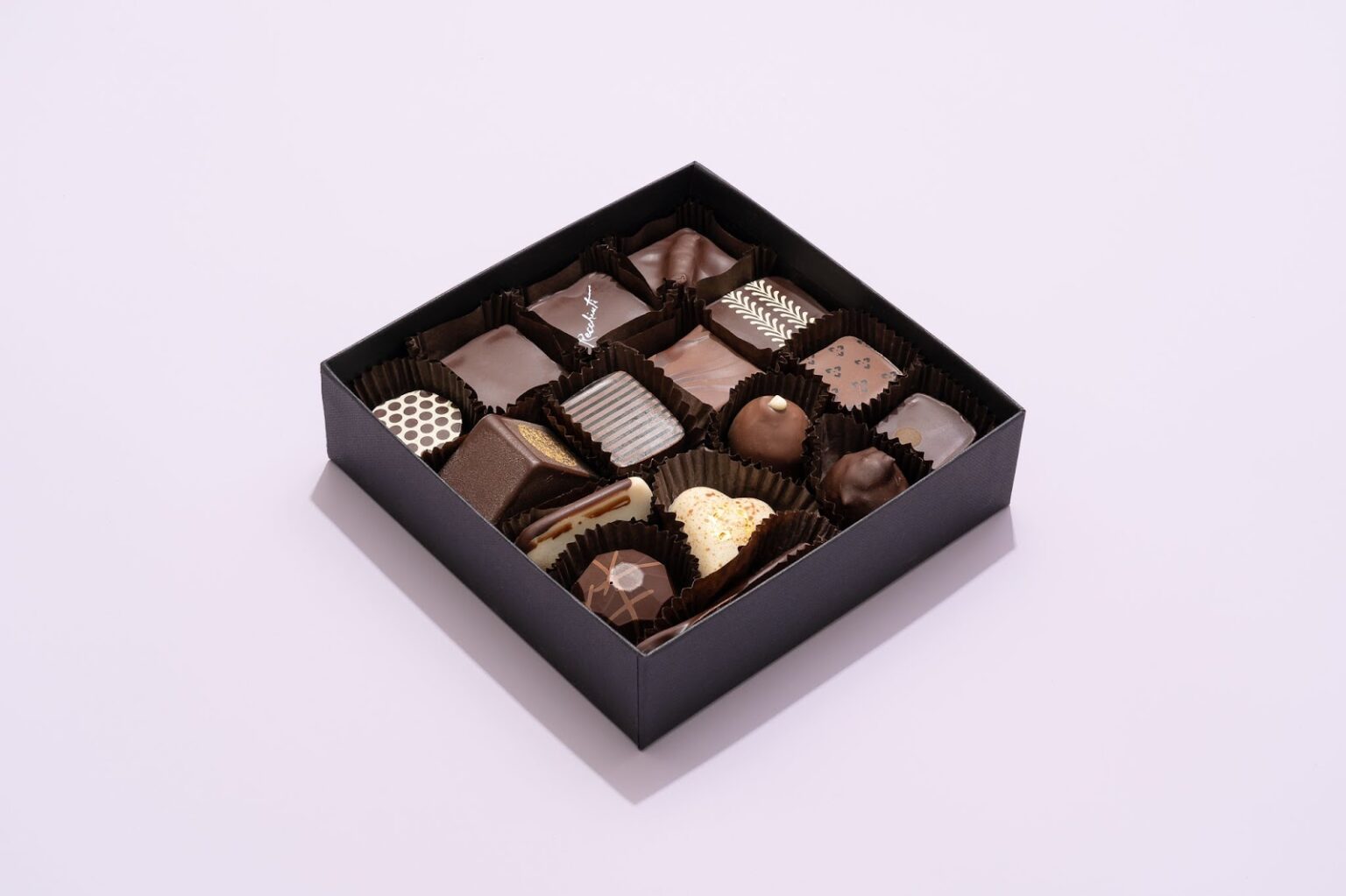 Custom Chocolate Boxes: Elevate Your Sweet Presentation - 2A Magazine